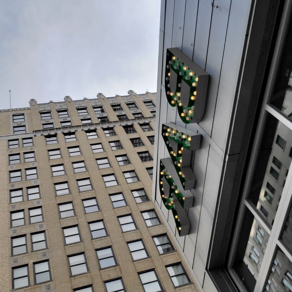 GRK Greek Kitchen - Greek Restaurant in The Loop