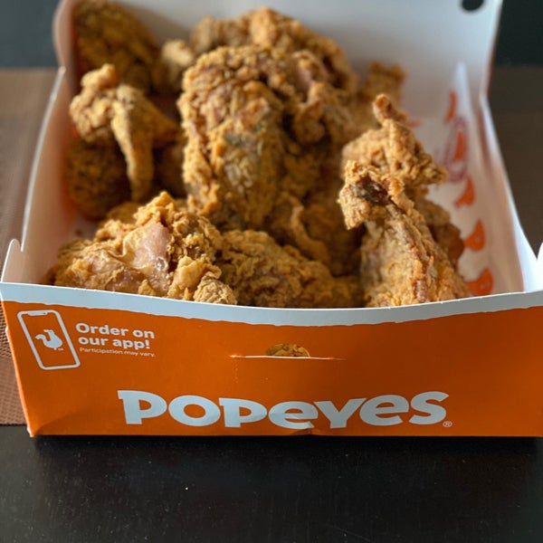 Popeyes Fried Chicken Bucket