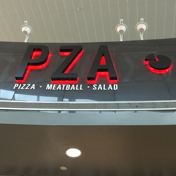 PZA Pizza-Meatball-Salad - Jamaica - Terminal 1, Landside