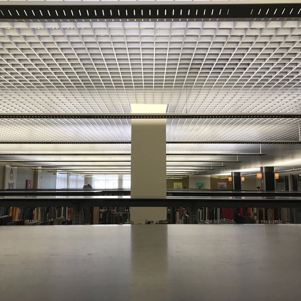 Jen Library - Library in Savannah