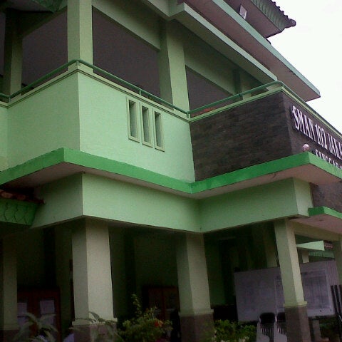 SMA Negeri 102 Jakarta