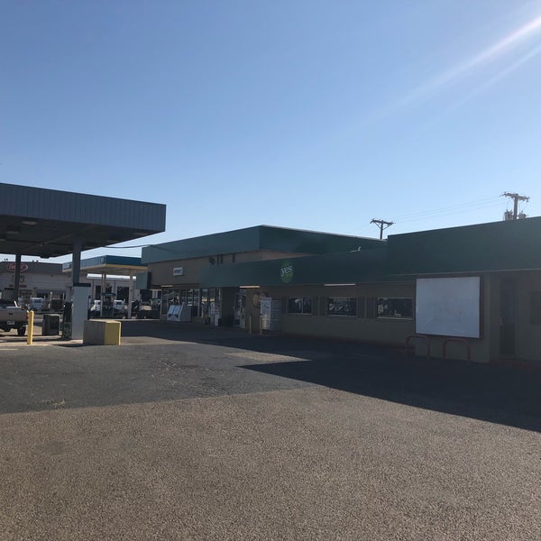 Rip Griffin Truck Stop - 4 tips