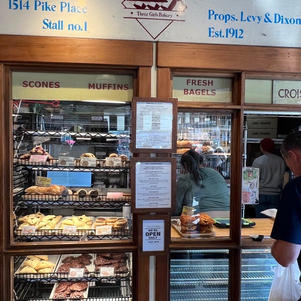 Three Girls Bakery - Pike Place - 53 tips from 1829 visitors