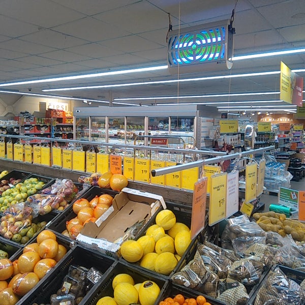 Supernetto "Salaspils" - Grocery Store in Ķengarags