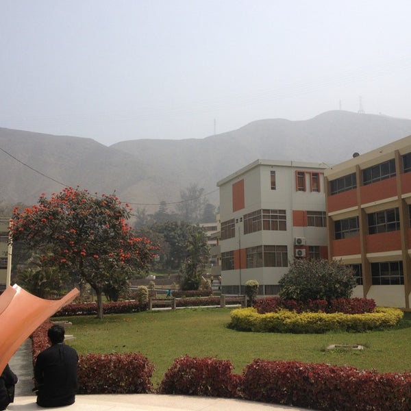 Universidad Peruana Unión - UPeU - Lima Este - Lotización Ñaña, Lima