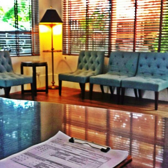 Photos at Maamahi Executive Lounge - Male', Hulhule