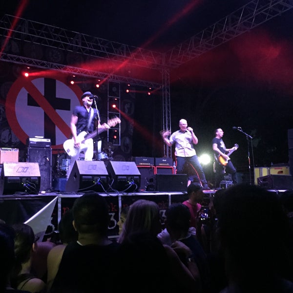 Pozo Saloon - 90 W Pozo Rd