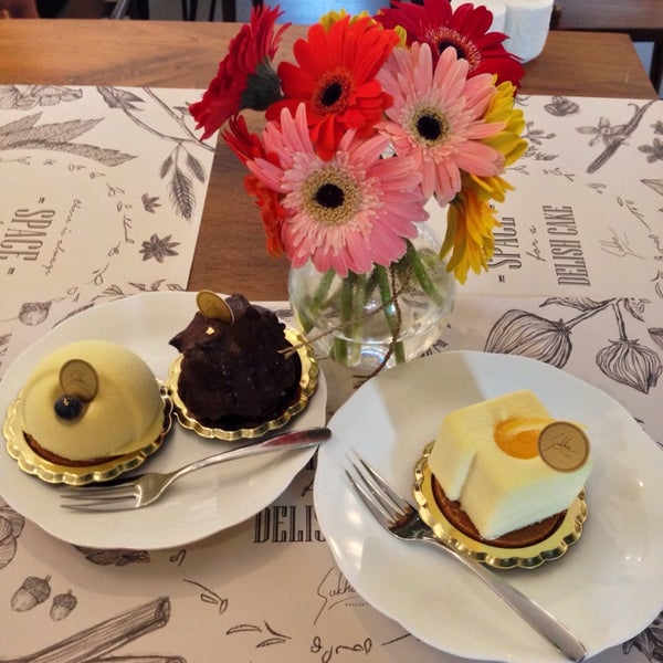 Sukha Delights - Café in Pasirkaliki