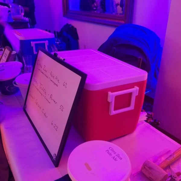 Photos at Crane Room Grille - 3009 Wilmington Rd