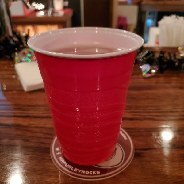 Lyndora Hotel - 1 Main St