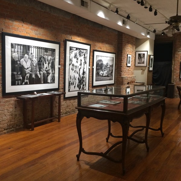 A Gallery For Fine Photography - French Quarter - 5 tips