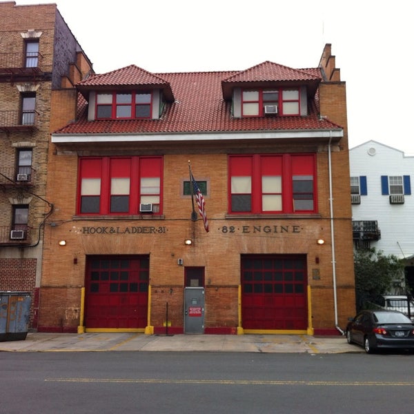 Photos at FDNY Engine 82/Ladder 31 - Crotona Park East - Bronx, NY