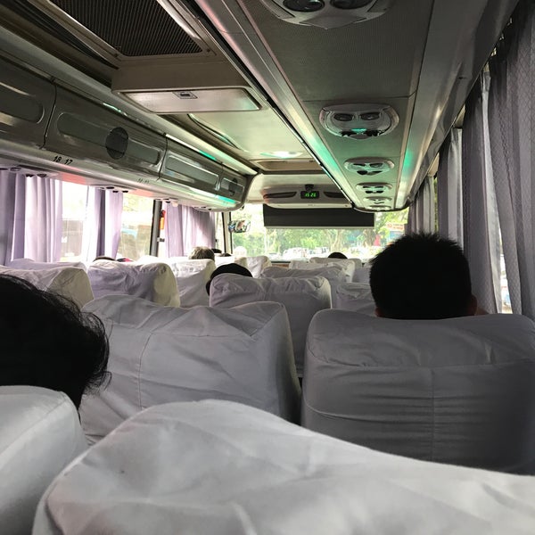 Terminal DAMRI Gambir - Bus Station