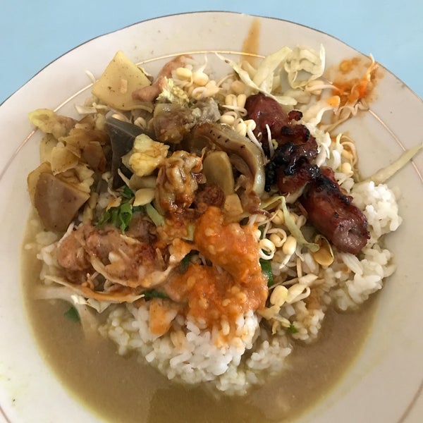Nasi Becek dan Sate Kambing Pojok - Payaman - 24 tips from 455 visitors