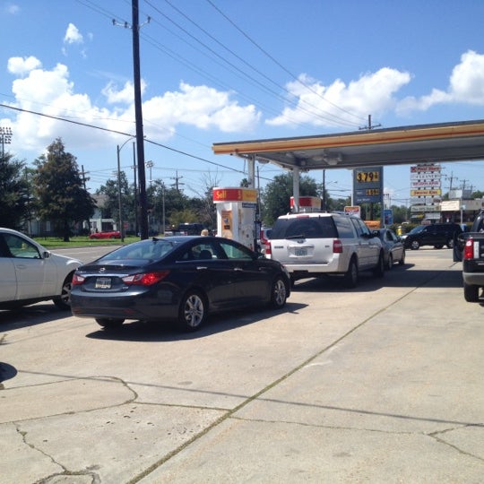Shell - Fuel Station in New Orleans
