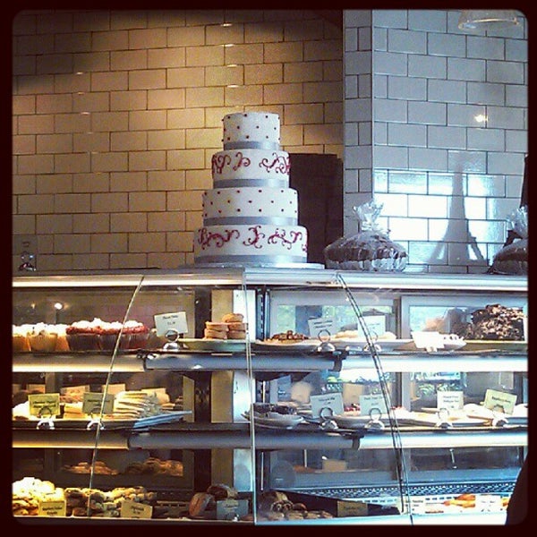 Labriola Bakery & Cafe - Italian Restaurant in Oak Brook