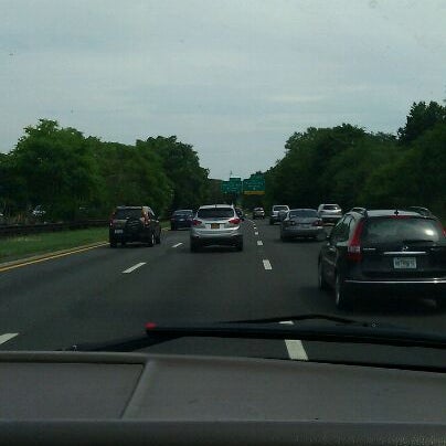 Southern State Parkway at Exit 27 - 1 tip from 197 visitors