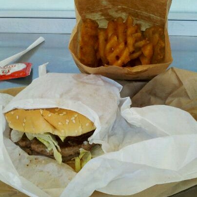 Whiz Burgers - Mission District - San Francisco, CA