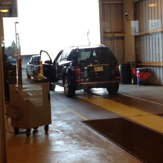 Photos at New Jersey Motor Vehicle Commission - Structure in Freehold