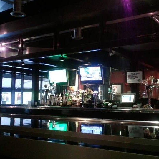 The Pilot Tavern - Bar in Toronto