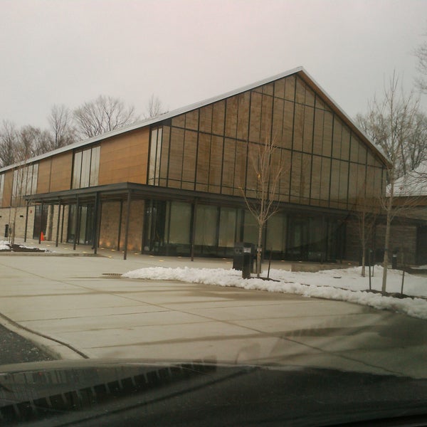 Brooklin Community Centre and Library - Library