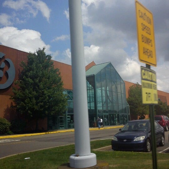 Laurel Mall - Shopping Mall