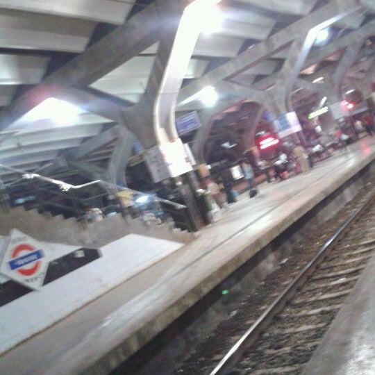 Nerul Railway Station - Navi Mumbai, Mahārāshtra