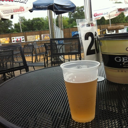 Half Time Bar & Grill - Bar in Johnsburg