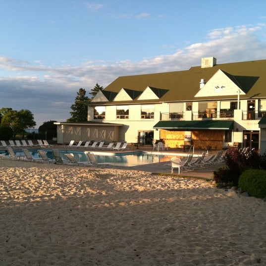 Izatys Resort - 2 tips from 229 visitors