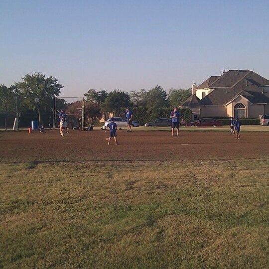 Shadow Ridge Park - San Jacinto Dr