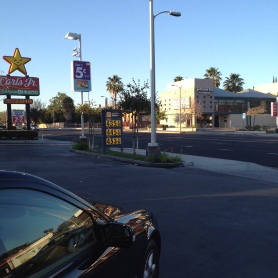 Shell - 23650 Victory Blvd