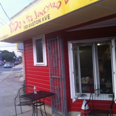 Tido N' His Junkyard Dogs (Now Closed) - 7 tips