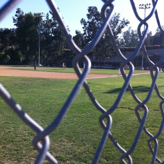 La Canada High School - La Cañada Flintridge, CA
