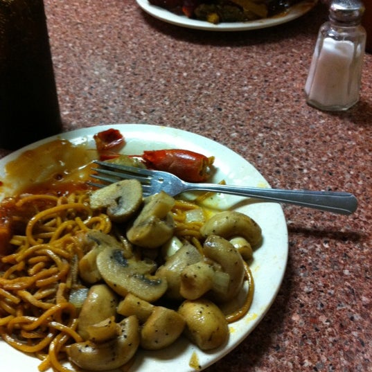 L. O. China Buffet - Milwaukee, WI