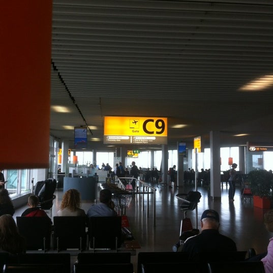 Gate C9 - Concourse C