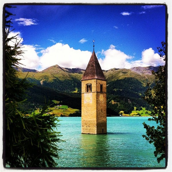 Reschensee / Lago di Resia - Resia, Trentino - Alto Adige
