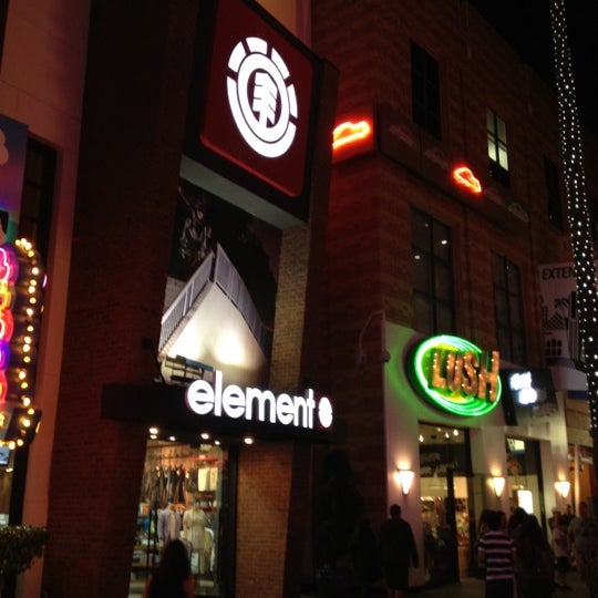 Element - 1000 Universal Studios Blvd