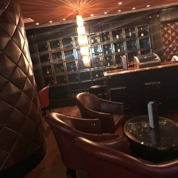 Cava 15 Wine Lounge - Ciudad de Panamá, Panamá