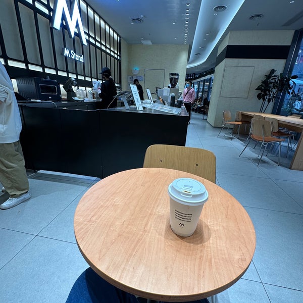 m stand - Coffee Shop in 成都市