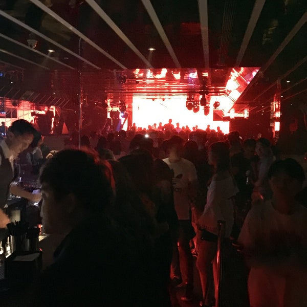 Room 18 (Now Closed) - Xìnyì Qū - 松壽路22號B1