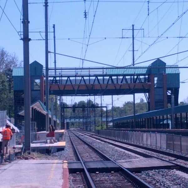 Photos at Halethorpe MARC Station - Halethorpe - 8 tips from 805 visitors