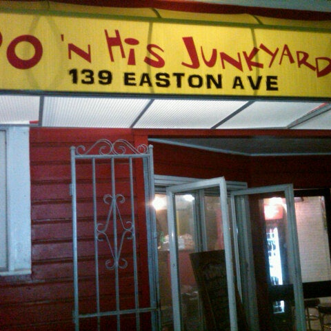 Tido N' His Junkyard Dogs (Now Closed) - 7 tips