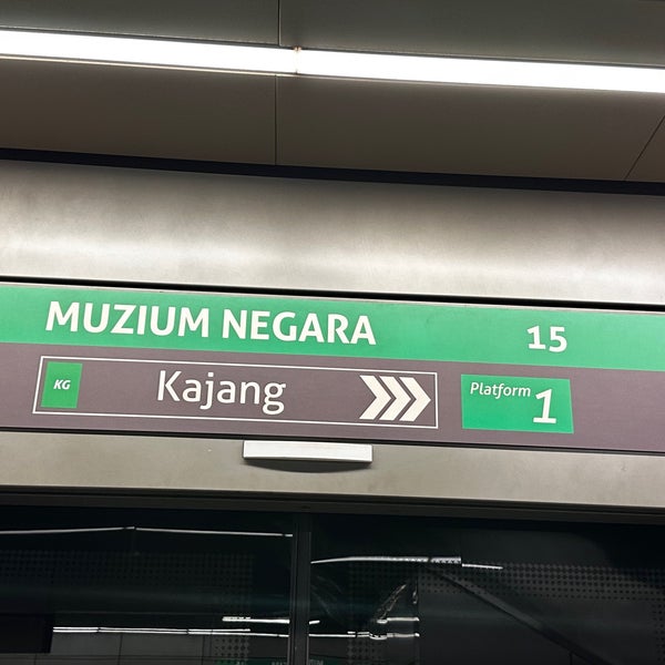 RapidKL Muzium Negara (KG15) MRT Station - Kuala Lumpur Sentral - Kuala ...