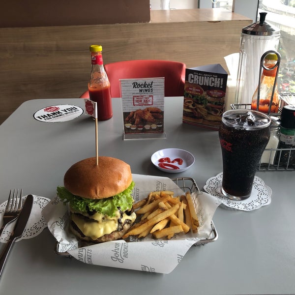 Johnny Rockets - 51 tips