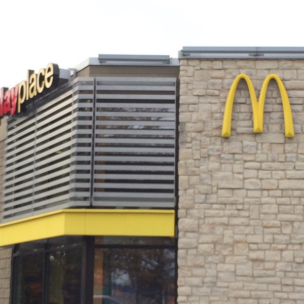 McDonald's - 3825 Hwy 138