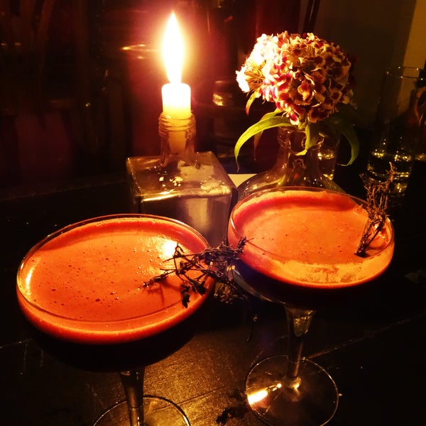 Looking Glass Cocktail Club - Shoreditch - 35 tips from 933 visitors