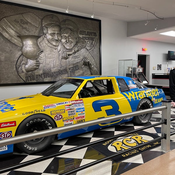 RCR Racing Museum - 4 tips