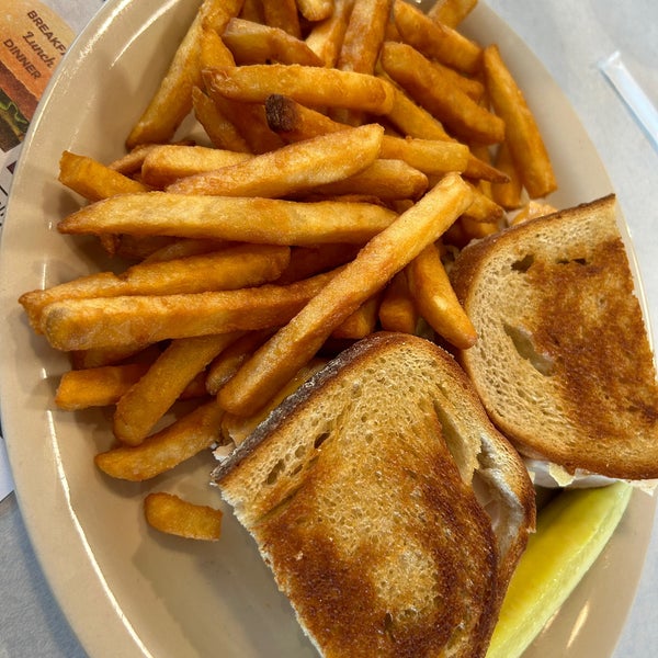 Viewmont Diner - Diner in Scranton