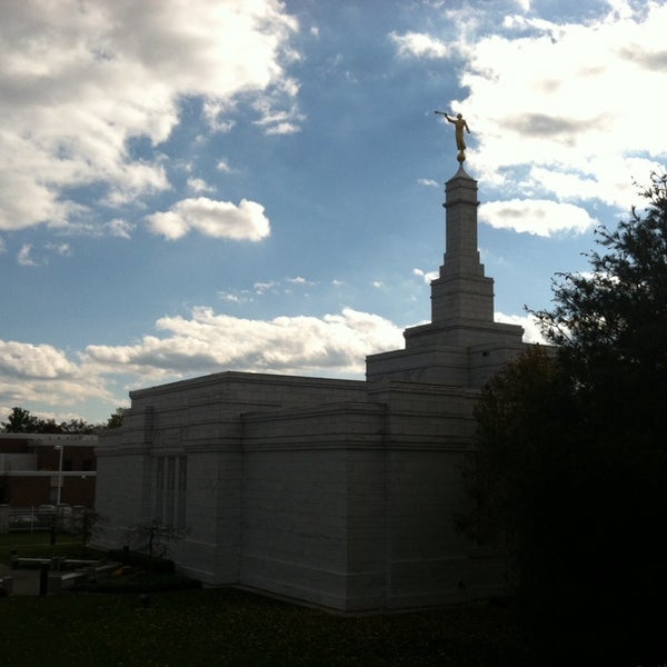 Detroit Michigan Temple - 37425 Woodward Ave