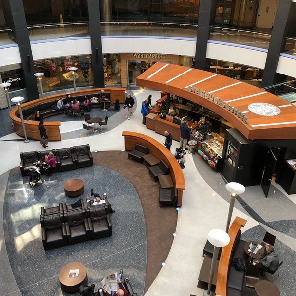 Chevy Chase Pavilion - Shopping Mall in Washington